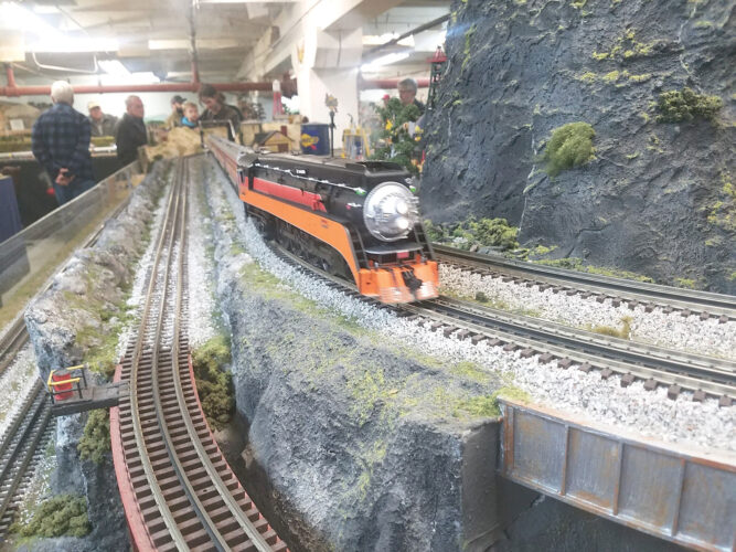 Model Railroad Club at Parkersburg Homecoming Festival | News, Sports ...